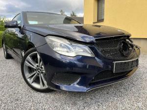 Синий Мерседес E 220 2014 в Каунас, объемом двигателя 2.14 л и пробегом 253 тыс. км за 5750 €, фото 11 на AUTOMOTO.COM.LV