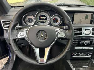 Синий Мерседес E 220 2014 в Каунас, объемом двигателя 2.14 л и пробегом 253 тыс. км за 5750 €, фото 25 на AUTOMOTO.COM.LV