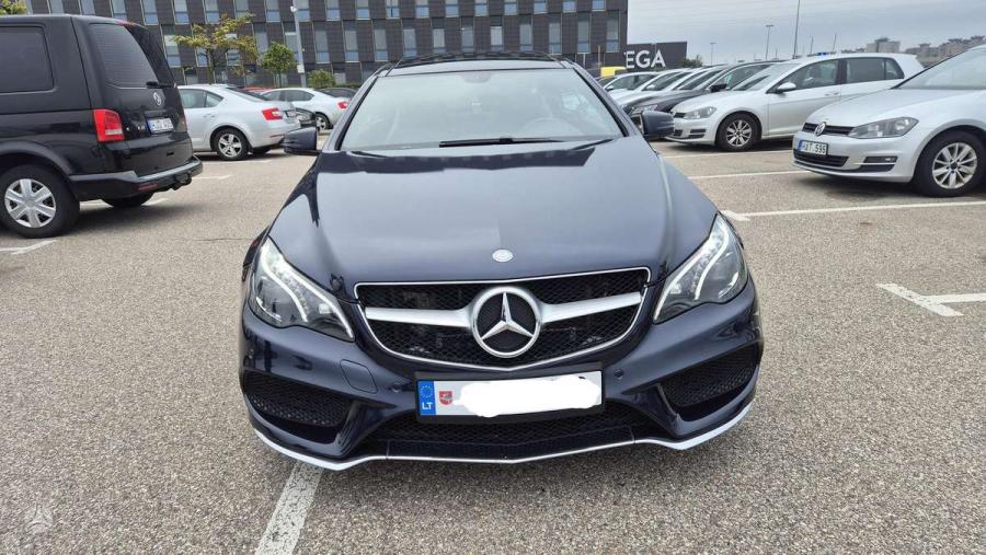 Zils Mercedes-Benz E 220 2014 Kauņa, ar dzinēja tilpumu 2.14 L un nobraukumu 253 tūkst. km par 9900 €, foto 1 vietnē AUTOMOTO.COM.LV