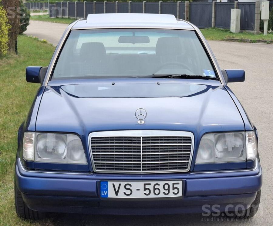 Синий Мерседес E 220 1994 в Рига, объемом двигателя 2.20 л и пробегом 214 тыс. км за 5900 €, фото 16 на AUTOMOTO.COM.LV