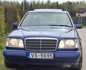 Синий Мерседес E 220 1994 в Рига, объемом двигателя 2.20 л и пробегом 214 тыс. км за 5300 €, фото 10 на AUTOMOTO.COM.LV