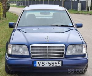 Синий Мерседес E 220 1994 в Рига, объемом двигателя 2.20 л и пробегом 214 тыс. км за 5300 €, фото 16 на AUTOMOTO.COM.LV
