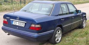 Синий Мерседес E 220 1994 в Рига, объемом двигателя 2.20 л и пробегом 214 тыс. км за 5300 €, фото 22 на AUTOMOTO.COM.LV