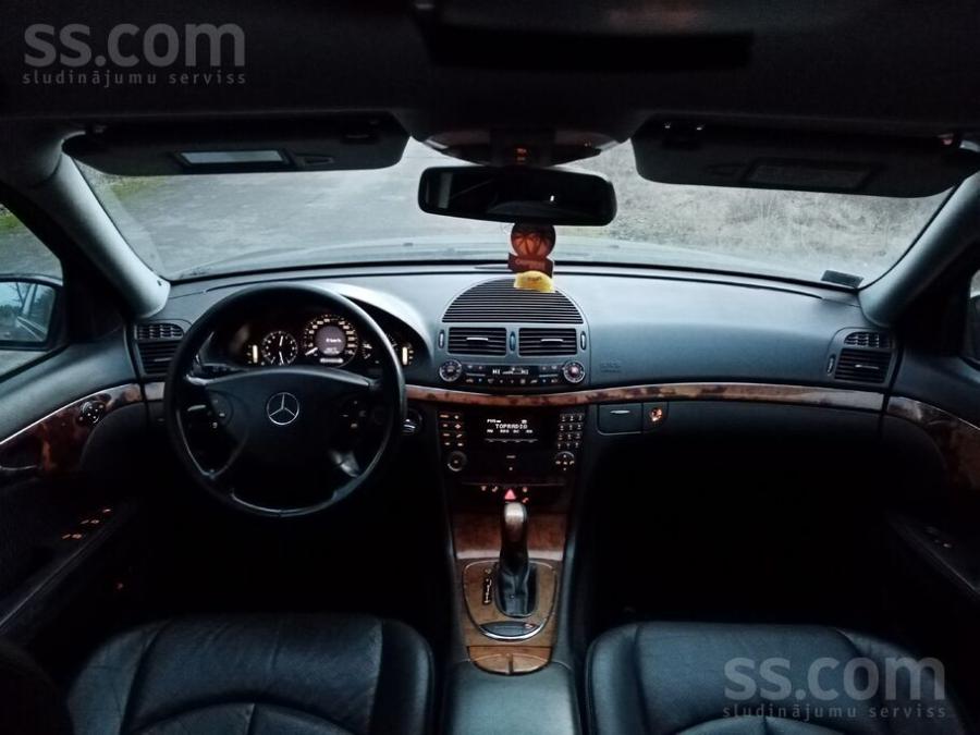 Zils Mercedes-Benz E 220 2002 Daugavpils, ar dzinēja tilpumu 2.20 L un nobraukumu 407 tūkst. km par 900 €, foto 6 vietnē AUTOMOTO.COM.LV