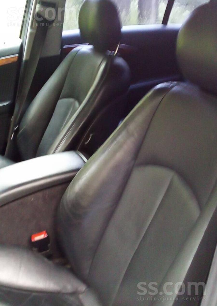 Blue Mercedes-Benz E 220 2002 in Daugavpils, with an engine capacity of 2.20 L and mileage of 0 thousand km for 1550 €, photo 8 on AUTOMOTO.COM.LV
