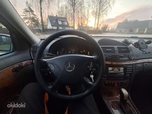 Синий Мерседес E 220 2002 в Тарту, объемом двигателя 2.10 л и пробегом 335 тыс. км за 1200 €, фото 7 на AUTOMOTO.COM.LV