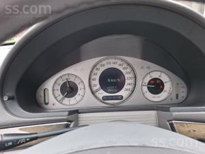 Blue Mercedes-Benz E 220 2003 in Daugavpils, with an engine capacity of 2.20 L and mileage of 334 thousand km for 2400 €, photo 26 on AUTOMOTO.COM.LV