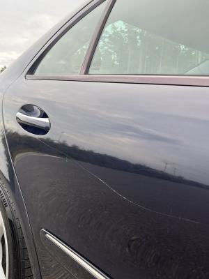 Zils Mercedes-Benz E 220 2003 Tallina, ar dzinēja tilpumu 2.20 L un nobraukumu 282 tūkst. km par 3990 €, foto 25 vietnē AUTOMOTO.COM.LV
