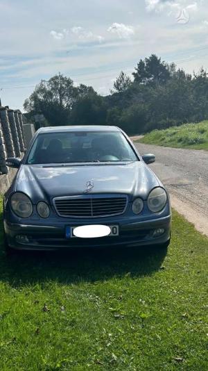 Blue Mercedes-Benz E 220 2004 in Klaipeda, with an engine capacity of 2.20 L and mileage of 336 thousand km for 2400 €, photo  on AUTOMOTO.COM.LV