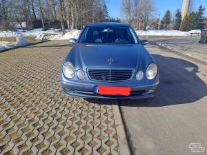 Синий Мерседес E 220 2004 в Вильнюс, объемом двигателя 2.20 л и пробегом 287 тыс. км за 2800 €, фото 9 на AUTOMOTO.COM.LV