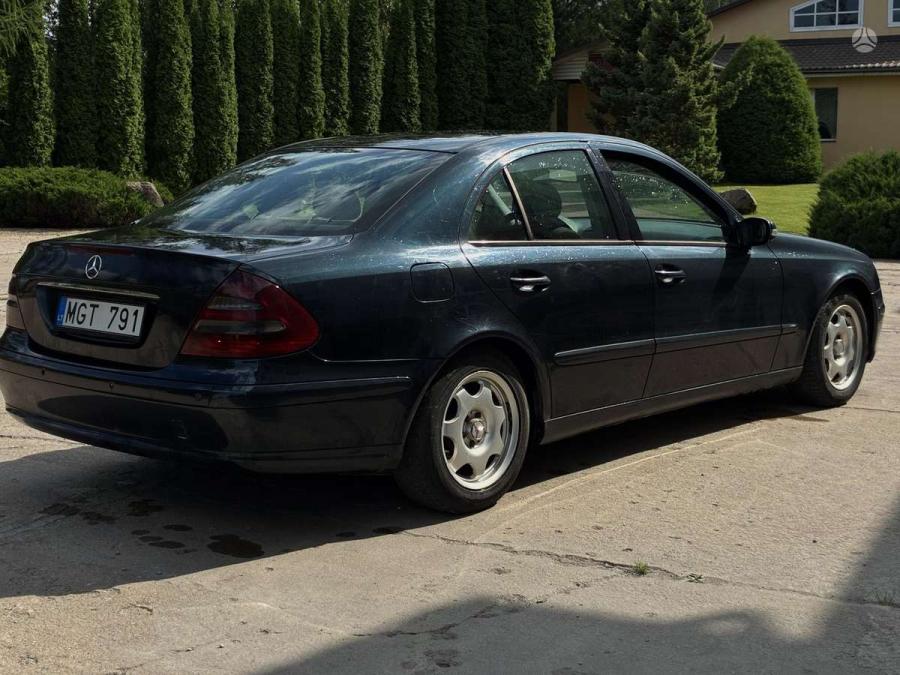 Zils Mercedes-Benz E 220 2004 Rokiškis, ar dzinēja tilpumu 2.15 L un nobraukumu 360 tūkst. km par 1150 €, foto 6 vietnē AUTOMOTO.COM.LV