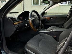 Zils Mercedes-Benz E 220 2004 Rokiškis, ar dzinēja tilpumu 2.15 L un nobraukumu 360 tūkst. km par 1150 €, foto 18 vietnē AUTOMOTO.COM.LV