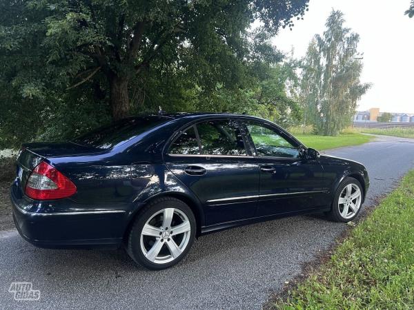 Zils Mercedes-Benz E 220 2006 Joniškis, ar dzinēja tilpumu 2.20 L un nobraukumu 456 tūkst. km par 4200 €, foto 2 vietnē AUTOMOTO.COM.LV