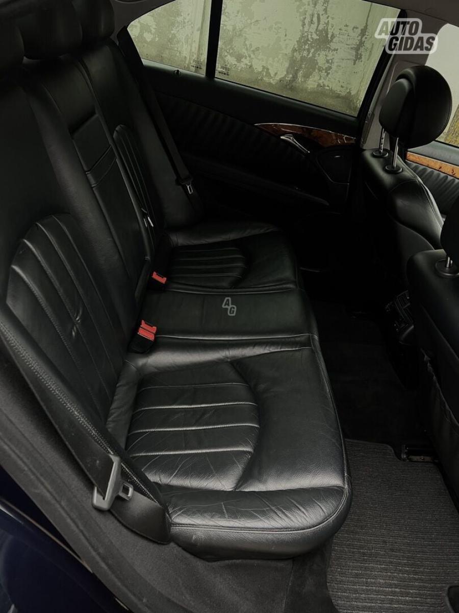 Zils Mercedes-Benz E 220 2006 Joniškis, ar dzinēja tilpumu 2.20 L un nobraukumu 456 tūkst. km par 4200 €, foto 16 vietnē AUTOMOTO.COM.LV
