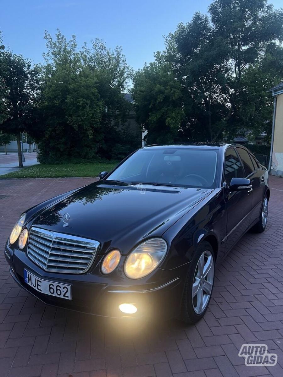 Zils Mercedes-Benz E 220 2006 Joniškis, ar dzinēja tilpumu 2.20 L un nobraukumu 456 tūkst. km par 4200 €, foto 20 vietnē AUTOMOTO.COM.LV