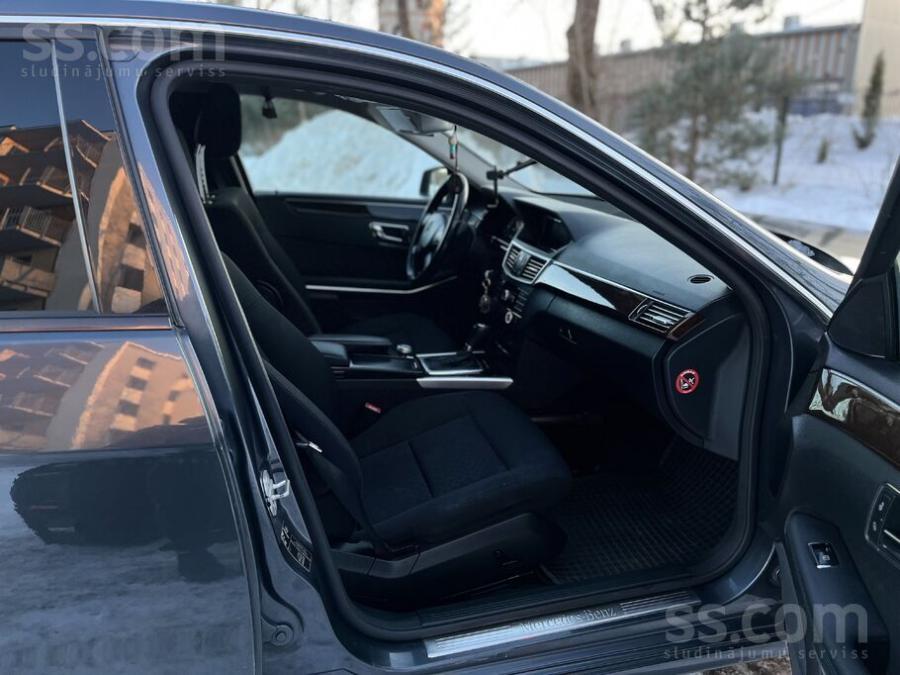 Zils Mercedes-Benz E 220 2009 Rīga, ar dzinēja tilpumu 2.20 L un nobraukumu 407 tūkst. km par 6390 €, foto 17 vietnē AUTOMOTO.COM.LV