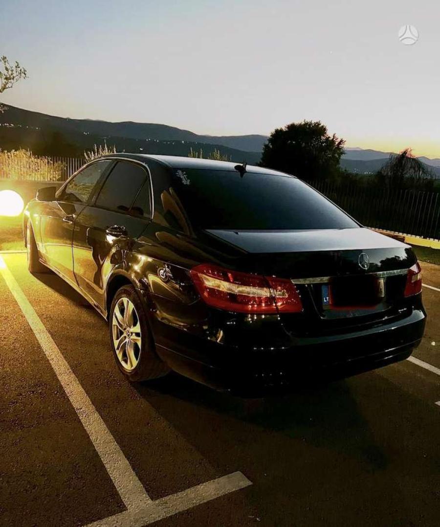 Zils Mercedes-Benz E 220 2009 Kauņa, ar dzinēja tilpumu 2.20 L un nobraukumu 360 tūkst. km par 3000 €, foto 4 vietnē AUTOMOTO.COM.LV