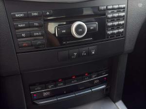Zils Mercedes-Benz E 220 2009 Kauņa, ar dzinēja tilpumu 2.10 L un nobraukumu 308 tūkst. km par 5999 €, foto 16 vietnē AUTOMOTO.COM.LV
