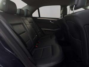 Blue Mercedes-Benz E 220 2009 in Kaunas, with an engine capacity of 2.10 L and mileage of 308 thousand km for 5999 €, photo 10 on AUTOMOTO.COM.LV