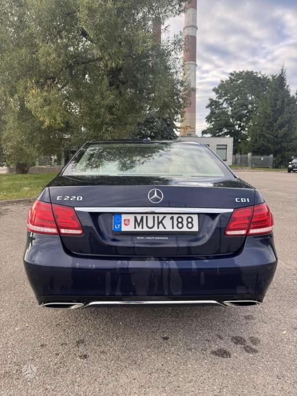 Zils Mercedes-Benz E 220 2013 Kauņa, ar dzinēja tilpumu 2.14 L un nobraukumu 250 tūkst. km par 8500 €, foto 4 vietnē AUTOMOTO.COM.LV