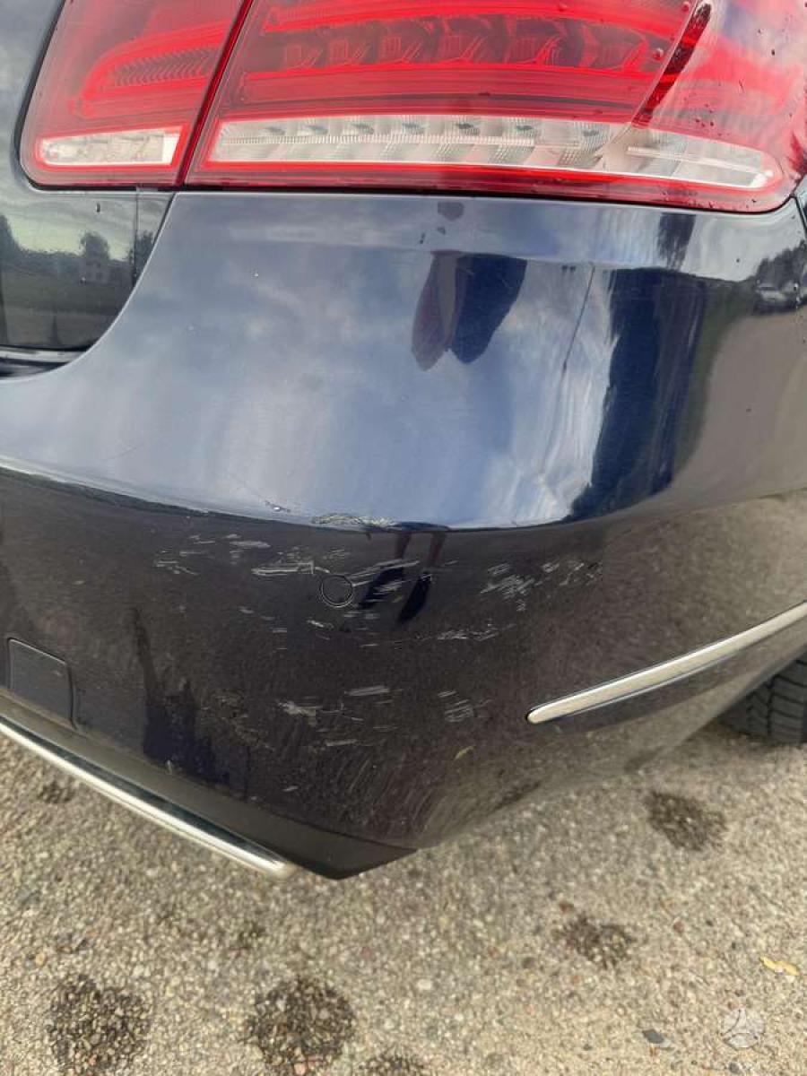 Zils Mercedes-Benz E 220 2013 Kauņa, ar dzinēja tilpumu 2.14 L un nobraukumu 250 tūkst. km par 8500 €, foto 16 vietnē AUTOMOTO.COM.LV