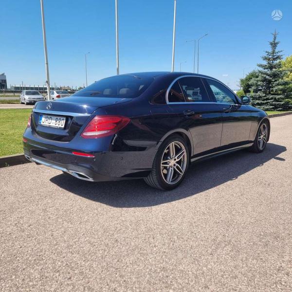 Zils Mercedes-Benz E 220 2016 Kauņa, ar dzinēja tilpumu 1.95 L un nobraukumu 253 tūkst. km par 16000 €, foto 1 vietnē AUTOMOTO.COM.LV