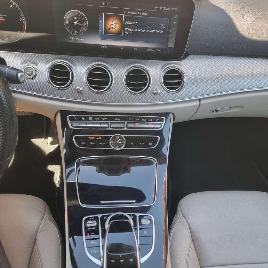 Zils Mercedes-Benz E 220 2016 Kauņa, ar dzinēja tilpumu 1.95 L un nobraukumu 253 tūkst. km par 16000 €, foto 13 vietnē AUTOMOTO.COM.LV