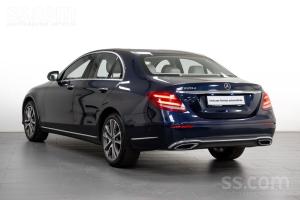 Blue Mercedes-Benz E 220 2017 in Riga, with an engine capacity of 2.00 L and mileage of 159 thousand km for 21900 €, photo 12 on AUTOMOTO.COM.LV