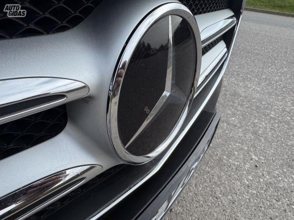 Zils Mercedes-Benz E 220 2017 Viļņa, ar dzinēja tilpumu 2.20 L un nobraukumu 343 tūkst. km par 18300 €, foto 7 vietnē AUTOMOTO.COM.LV