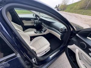 Синий Мерседес E 220 2017 в Вильнюс, объемом двигателя 2.20 л и пробегом 343 тыс. км за 18300 €, фото 13 на AUTOMOTO.COM.LV