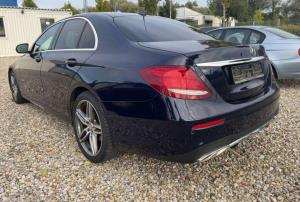 Blue Mercedes-Benz E 220 2018 in Marijampole, with an engine capacity of 1.95 L and mileage of 175 thousand km for 18000 €, photo 3 on AUTOMOTO.COM.LV