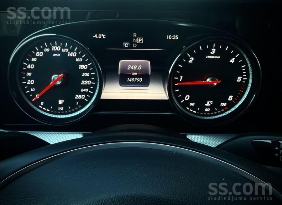 Синий Мерседес E 220 2018 в Рига, объемом двигателя 2.00 л и пробегом 149 тыс. км за 22200 €, фото 26 на AUTOMOTO.COM.LV