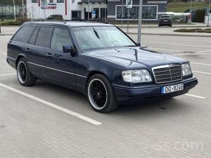 Синий Мерседес E 220 1996 в Резекне, объемом двигателя 2.20 л и пробегом 325 тыс. км за 9500 €, фото  на AUTOMOTO.COM.LV