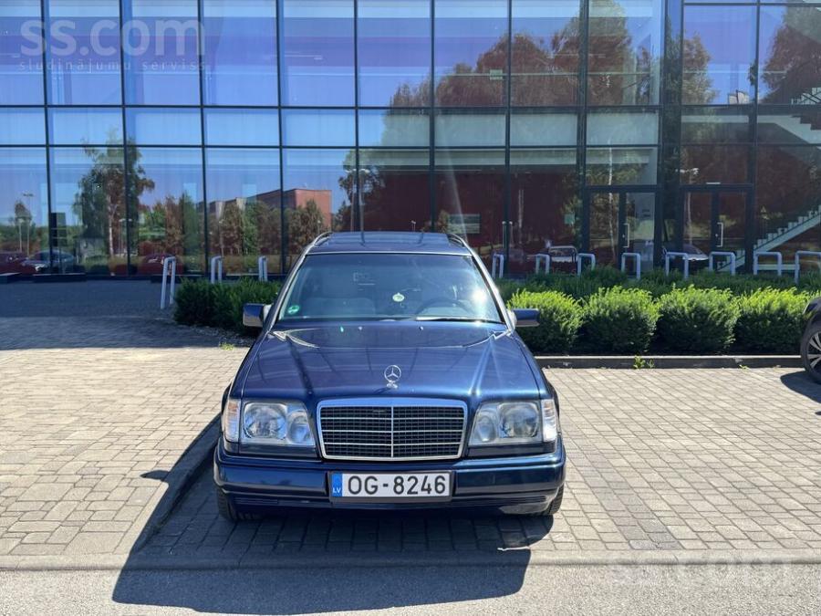 Синий Мерседес E 220 1996 в Резекне, объемом двигателя 2.20 л и пробегом 325 тыс. км за 8500 €, фото 9 на AUTOMOTO.COM.LV