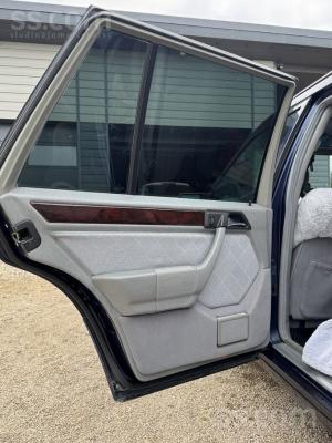Синий Мерседес E 220 1996 в Резекне, объемом двигателя 2.20 л и пробегом 325 тыс. км за 8500 €, фото 15 на AUTOMOTO.COM.LV