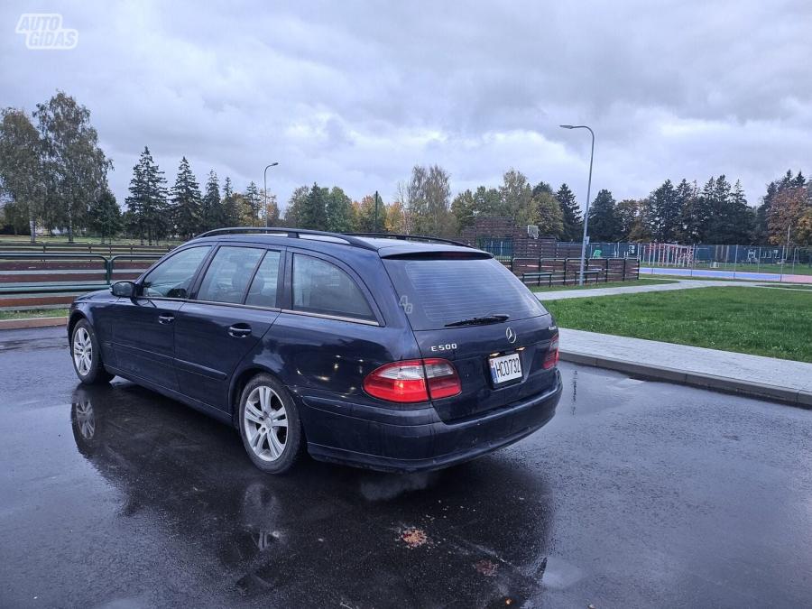 Blue Mercedes-Benz E 220 2003 in Klaipeda, with an engine capacity of 2.20 L and mileage of 309 thousand km for 1850 €, photo 7 on AUTOMOTO.COM.LV