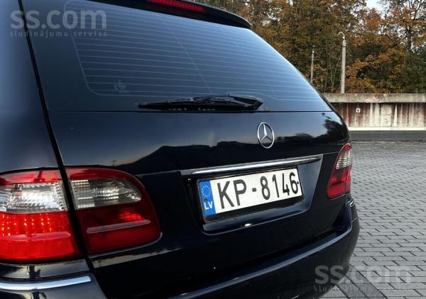 Zils Mercedes-Benz E 220 2003 Rīga, ar dzinēja tilpumu 2.20 L un nobraukumu 500 tūkst. km par 2400 €, foto 9 vietnē AUTOMOTO.COM.LV