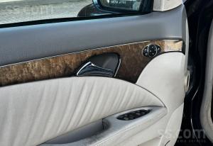 Синий Мерседес E 220 2003 в Рига, объемом двигателя 2.20 л и пробегом 500 тыс. км за 2400 €, фото 27 на AUTOMOTO.COM.LV