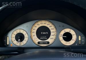 Синий Мерседес E 220 2003 в Рига, объемом двигателя 2.20 л и пробегом 500 тыс. км за 2400 €, фото 33 на AUTOMOTO.COM.LV