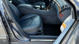 Blue Mercedes-Benz E 220 2004 in Kaunas, with an engine capacity of 2.15 L and mileage of 600 thousand km for 2100 €, photo 9 on AUTOMOTO.COM.LV