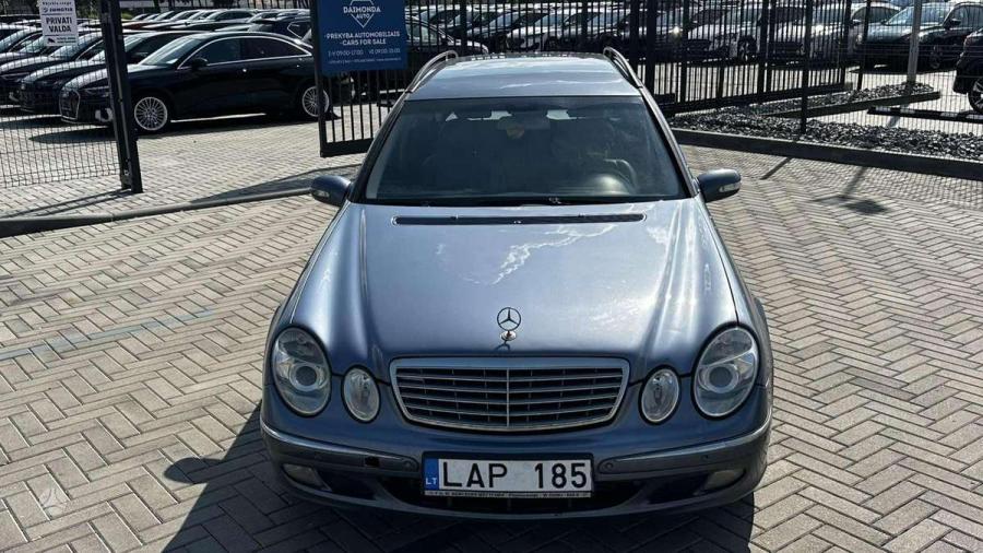 Blue Mercedes-Benz E 220 2004 in Kaunas, with an engine capacity of 2.15 L and mileage of 600 thousand km for 2100 €, photo 24 on AUTOMOTO.COM.LV