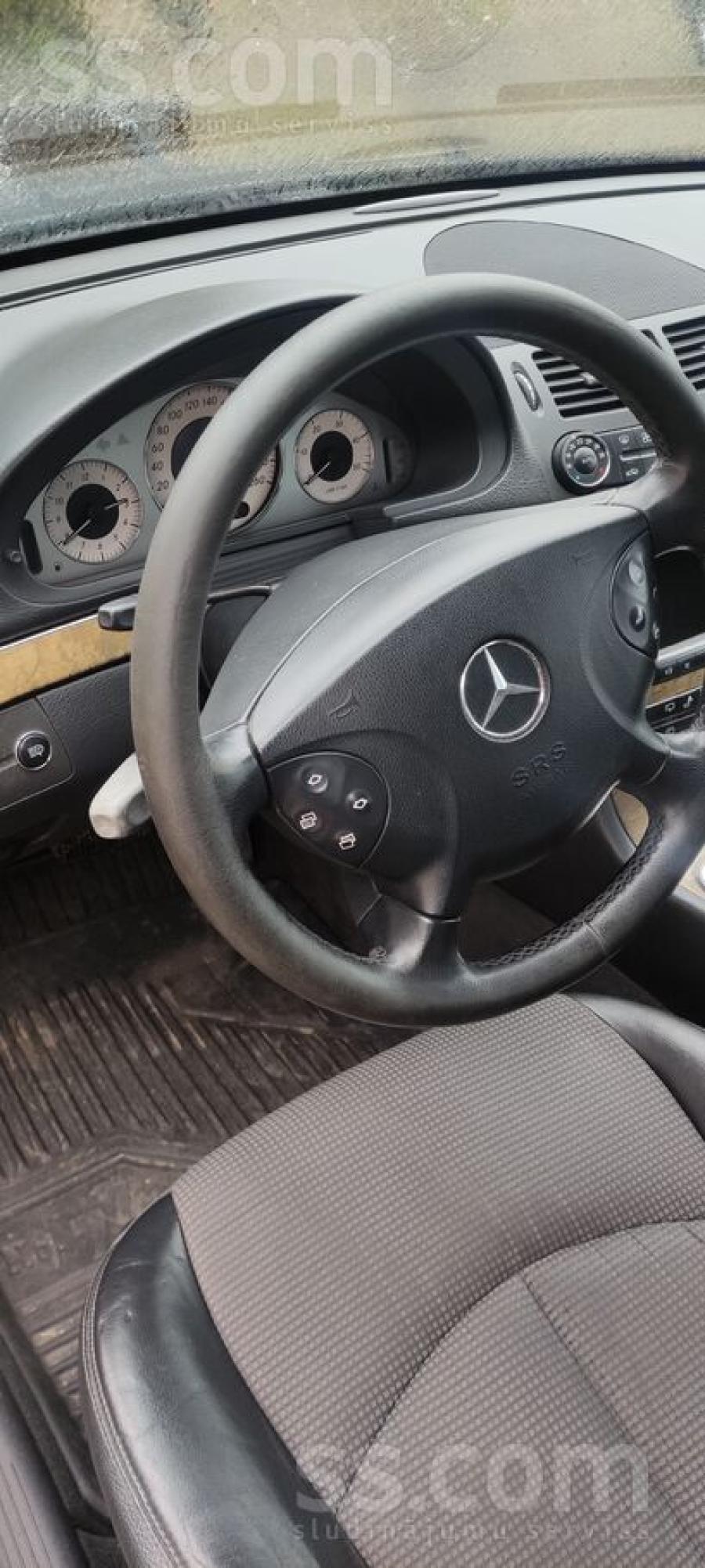 Zils Mercedes-Benz E 220 2005 Rīga, ar dzinēja tilpumu 2.10 L un nobraukumu 324 tūkst. km par 2500 €, foto 3 vietnē AUTOMOTO.COM.LV
