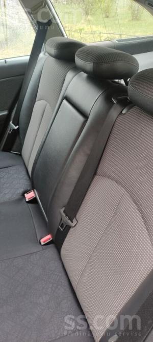 Zils Mercedes-Benz E 220 2005 Rīga, ar dzinēja tilpumu 2.10 L un nobraukumu 324 tūkst. km par 2500 €, foto 8 vietnē AUTOMOTO.COM.LV