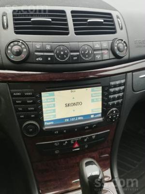 Blue Mercedes-Benz E 220 2005 in Jelgava, with an engine capacity of 2.20 L and mileage of 389 thousand km for 3100 €, photo 14 on AUTOMOTO.COM.LV