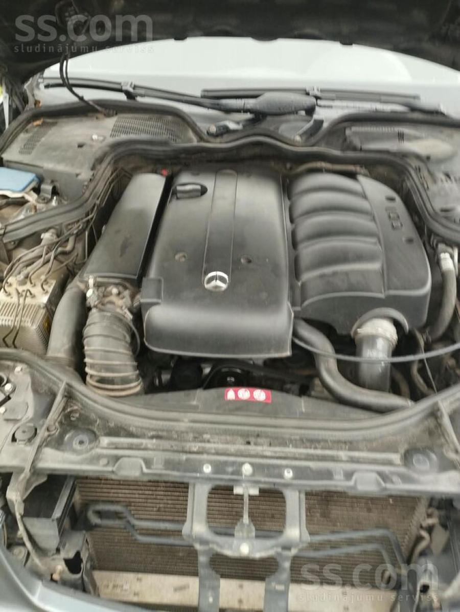 Blue Mercedes-Benz E 220 2005 in Jelgava, with an engine capacity of 2.20 L and mileage of 389 thousand km for 3100 €, photo 24 on AUTOMOTO.COM.LV