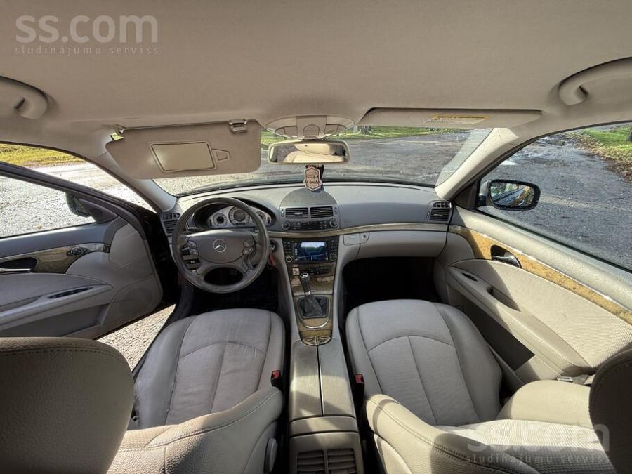 Blue Mercedes-Benz E 220 2006 in Cesis, with an engine capacity of 2.20 L and mileage of 454 thousand km for 2500 €, photo 10 on AUTOMOTO.COM.LV