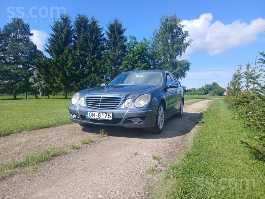 Синий Мерседес E 220 2007 в Екабпилс, объемом двигателя 2.20 л и пробегом 340 тыс. км за 2700 €, фото 5 на AUTOMOTO.COM.LV