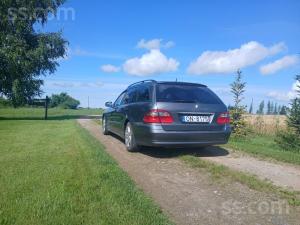 Синий Мерседес E 220 2007 в Екабпилс, объемом двигателя 2.20 л и пробегом 340 тыс. км за 2700 €, фото 7 на AUTOMOTO.COM.LV