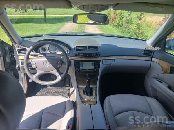 Zils Mercedes-Benz E 220 2007 Jēkabpils, ar dzinēja tilpumu 2.20 L un nobraukumu 340 tūkst. km par 2700 €, foto 7 vietnē AUTOMOTO.COM.LV