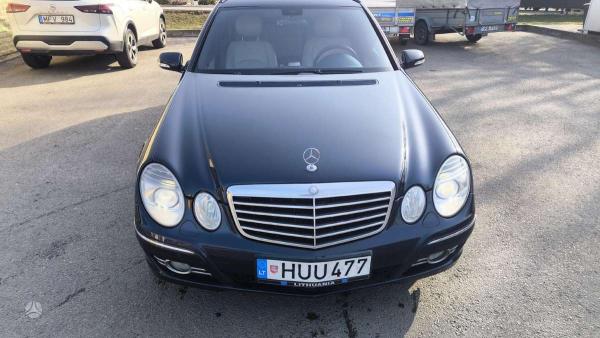 Zils Mercedes-Benz E 220 2008 Klaipėda, ar dzinēja tilpumu 2.15 L un nobraukumu 340 tūkst. km par 3400 €, foto 7 vietnē AUTOMOTO.COM.LV